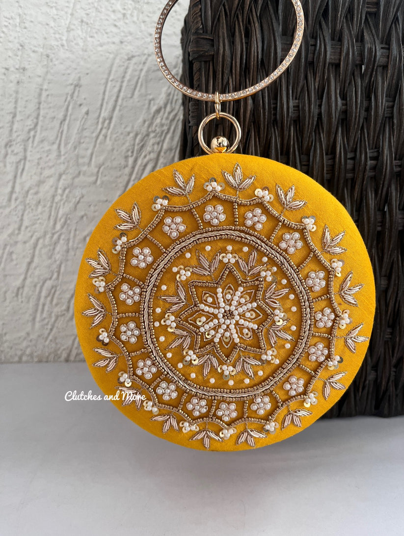 Yellow round clutch | ClutchesandMore – Clutches and More